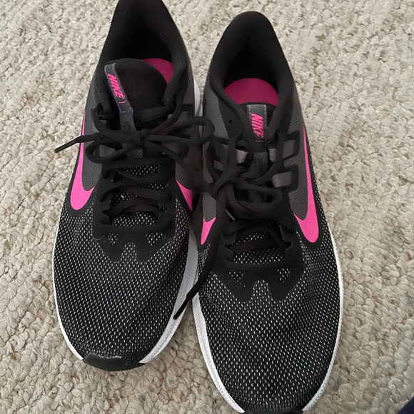 Nike | Shoes | Nike Runners | Poshmark